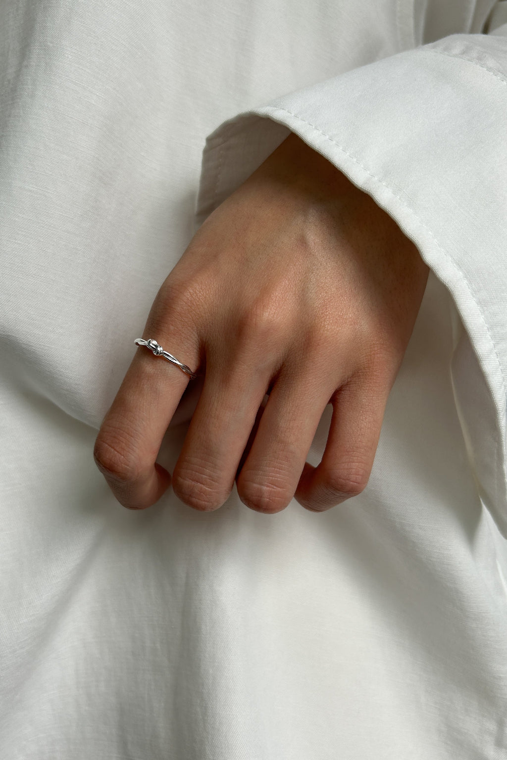925 Knotted Twist Ring, Silver – MODU Atelier